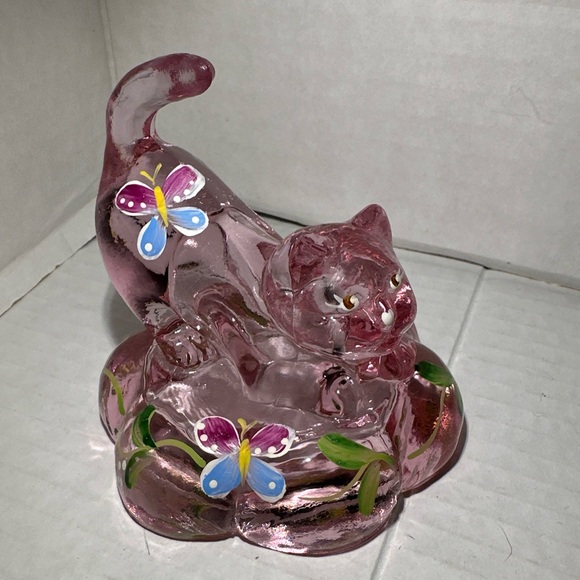 Fenton | Accents | Fenton Pink Glass Cat Trinket Dish Box Hand Painted ...